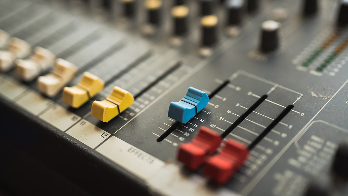 4 Ways Using a Chorus Effect Can Improve Your Mix